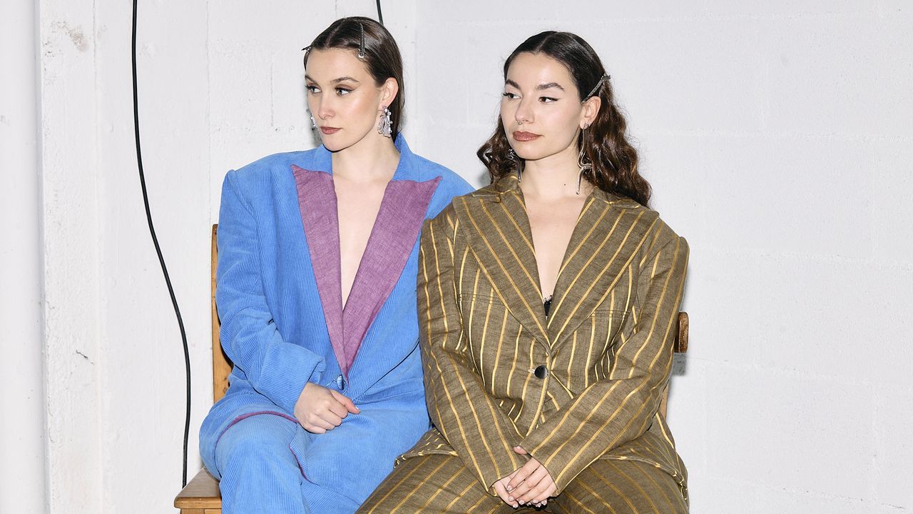 Fillas de Cassandra inventan un mundo pop na súa reivindicación da ...