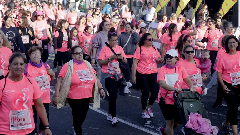 Ángela Viciosa gana la Carrera de la Mujer, que reunió a ocho mil ...