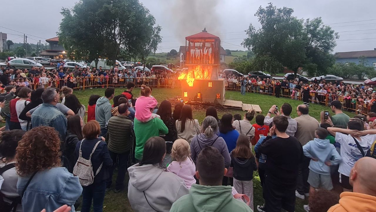 La Foguera de Corvera volverá a iluminar la noche de San Xuan con ...