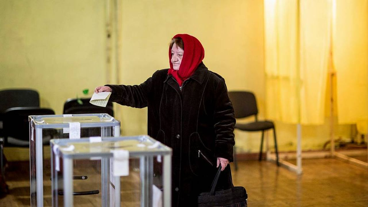 Casi la mitad de los crimeos ya votaron en el referéndum