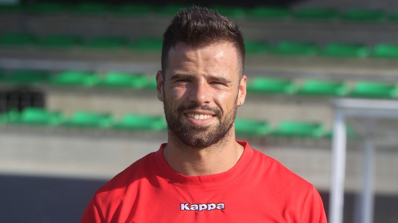 El portero Marcos Souto no seguirá en el UD Somozas