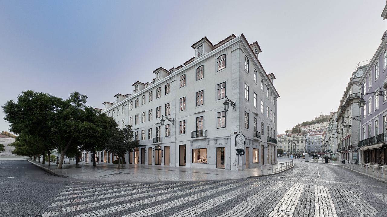 Zara inaugura una nueva «concept store» en Lisboa con áreas ...