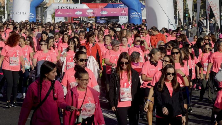 Ángela Viciosa gana la Carrera de la Mujer, que reunió a ocho mil ...