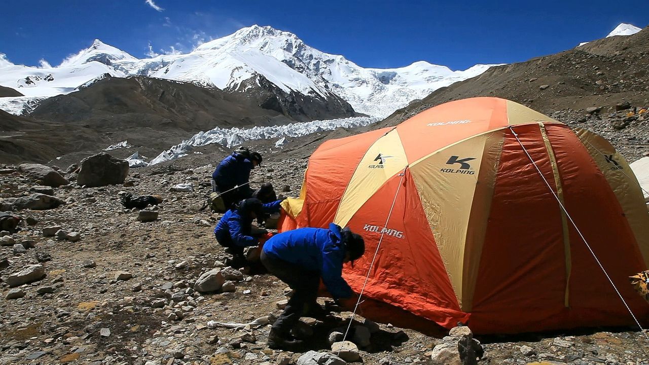 Fallece la alpinista Anna Gutu en una avalancha en el Shisha Pangma