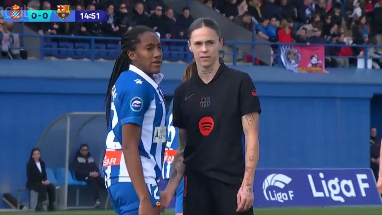 Mapi León, dous partidos de sanción polo seu tocamento nos xenitais a ...