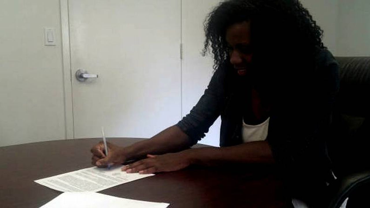El Universitario ficha a la internacional jamaicana Tajay Ashmeade