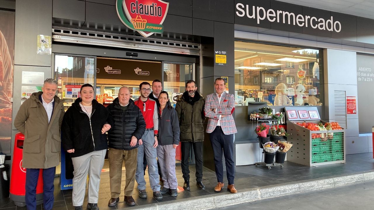 La estación de servicio Garlou de Boiro estrena un Claudio Express