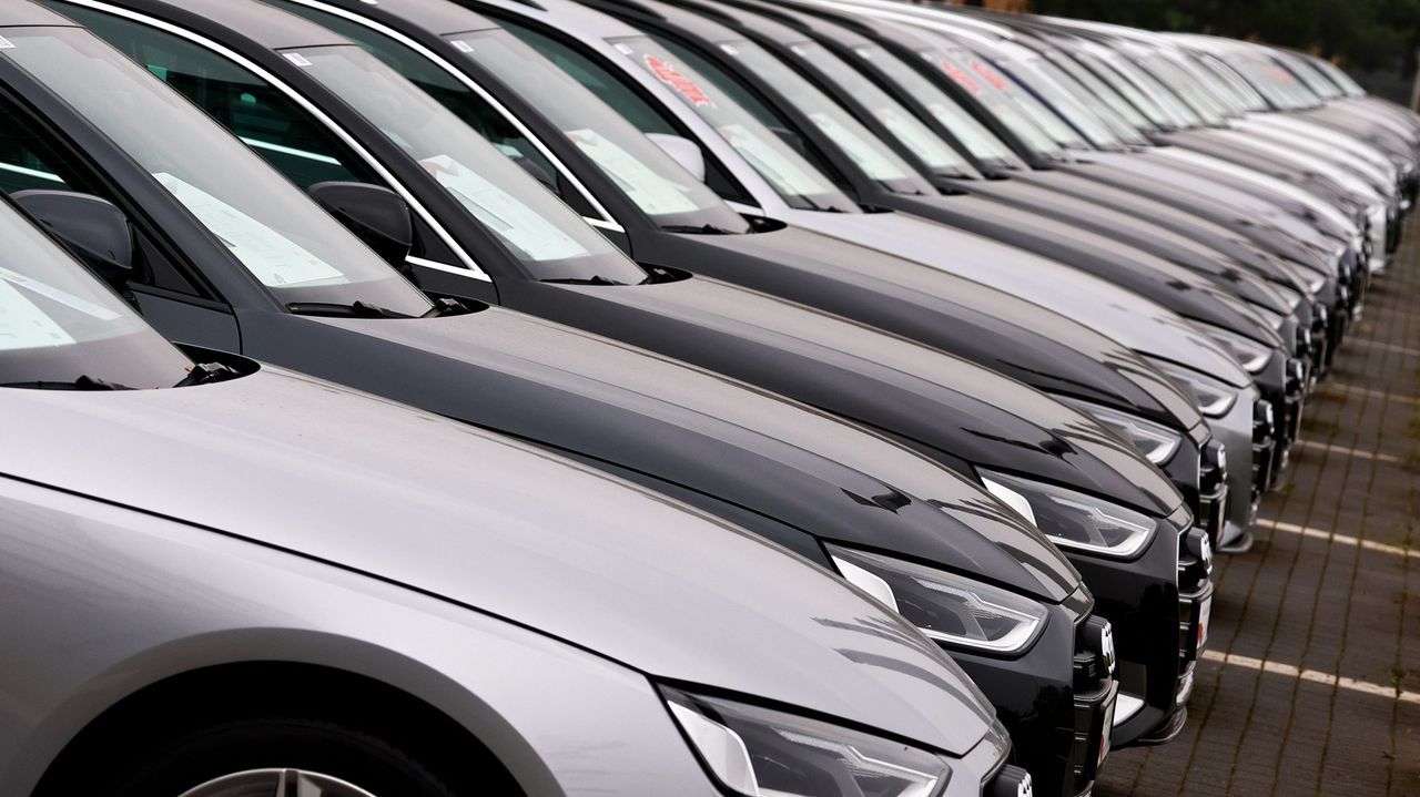 Los precios de los coches nuevos crecen casi el doble que el IPC desde ...