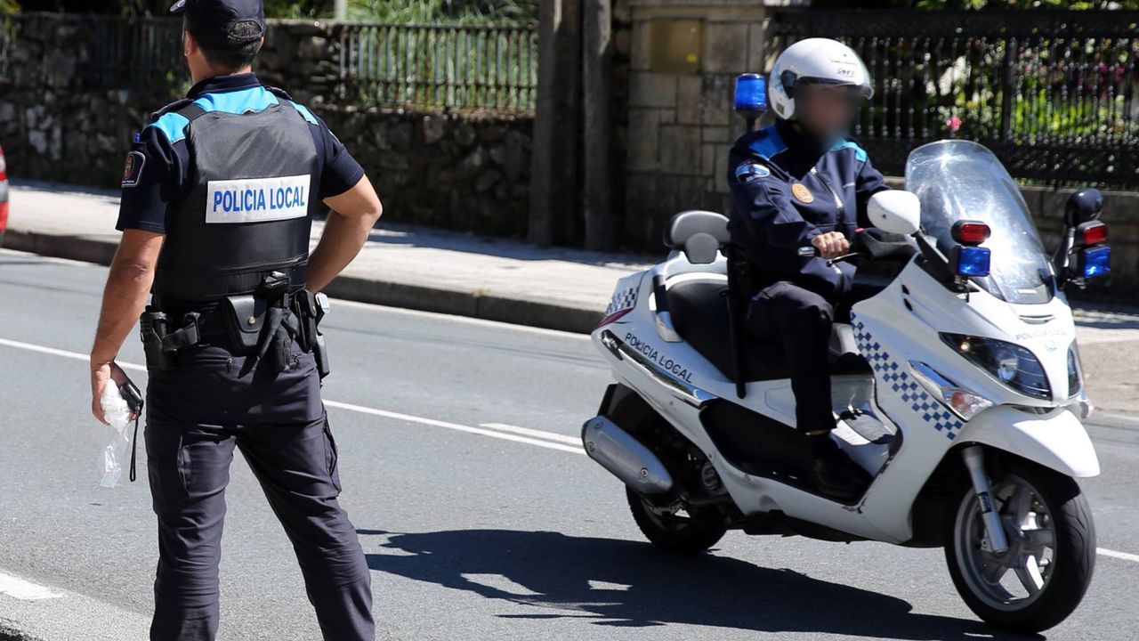 Detienen a un chaval de 15 años por robar a lomos de un patinete eléctrico un bolso a una anciana