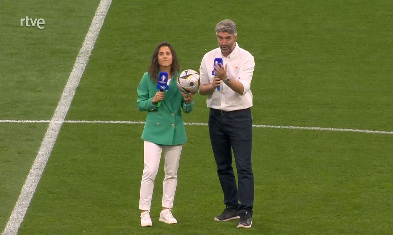 La santiaguesa Vero Boquete también triunfa en la Eurocopa: «Ya era una máquina como jugadora y ...