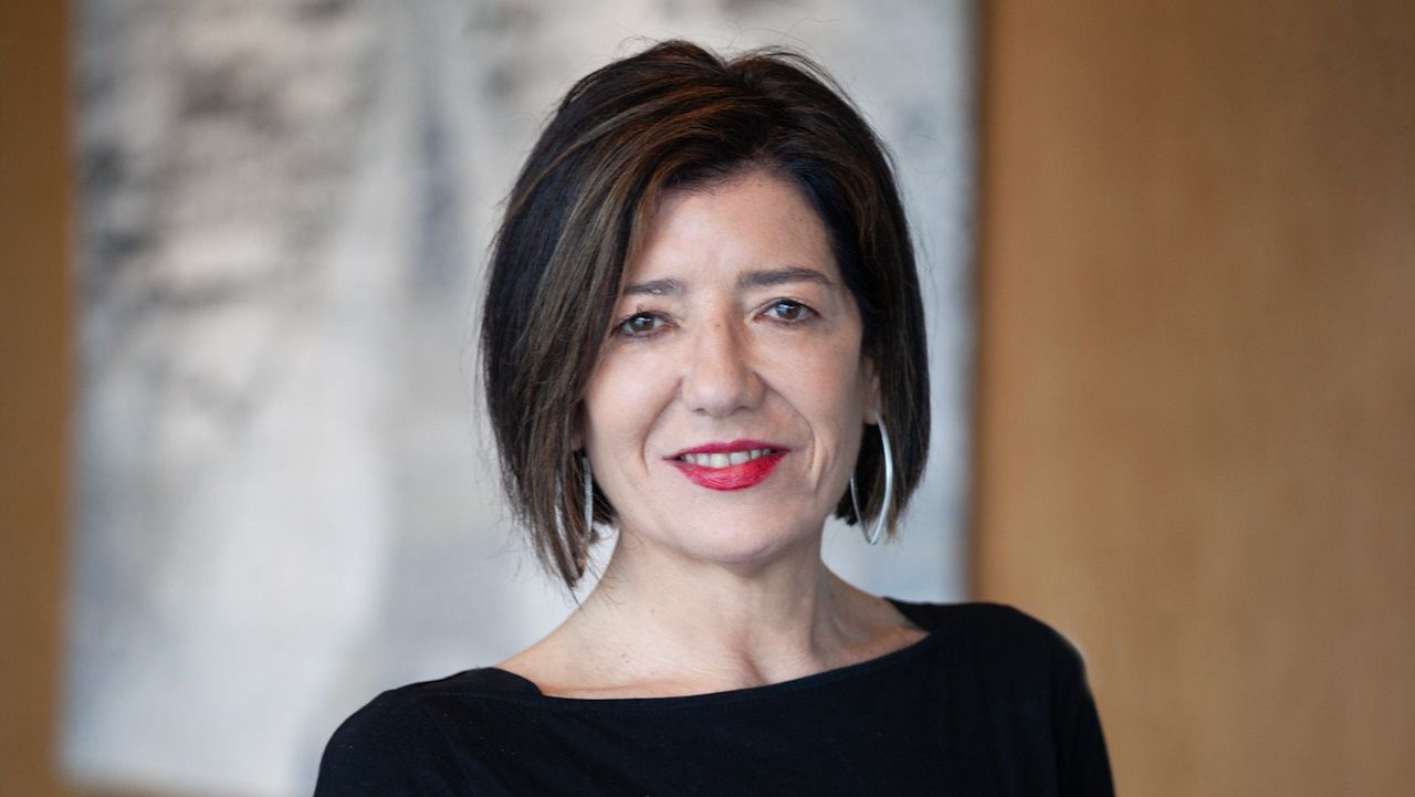 María Bastida, profesora de la USC: «Las tasas turísticas no penalizan ...
