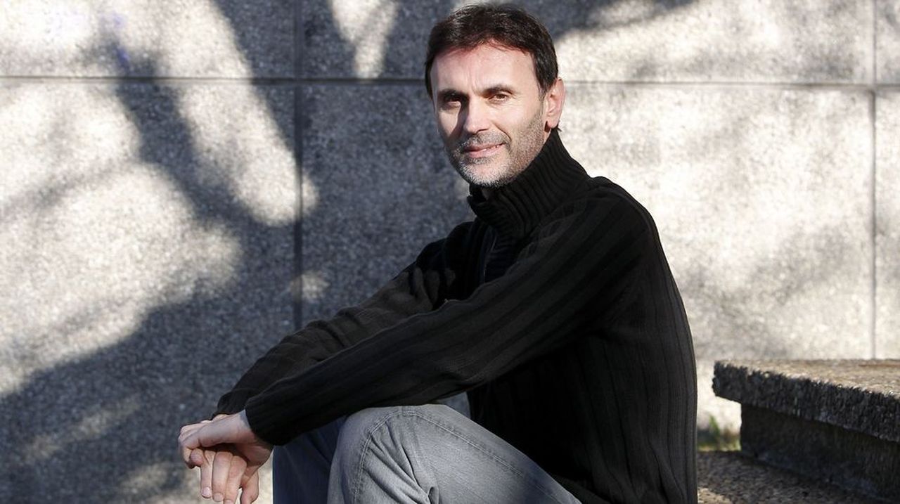 Jorge Mira: «Nunca me atopei con ningún divo entre os premios nobel»