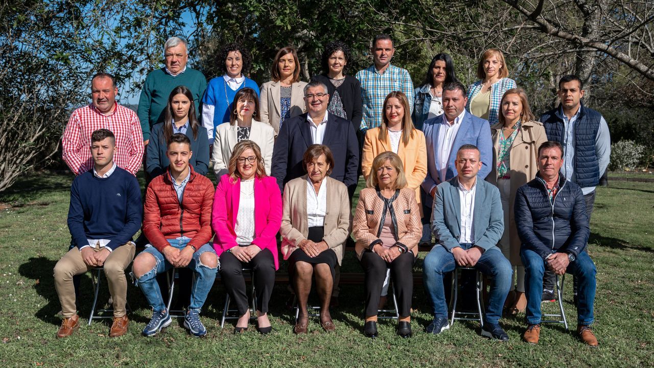 David Castro incorpora a los concejales de IR al PP y Martín Vázquez se ...