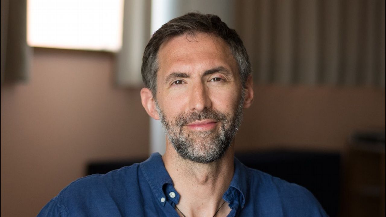 Ian Whyte: «Al final, el espectador de quien se acuerda es de los malos»