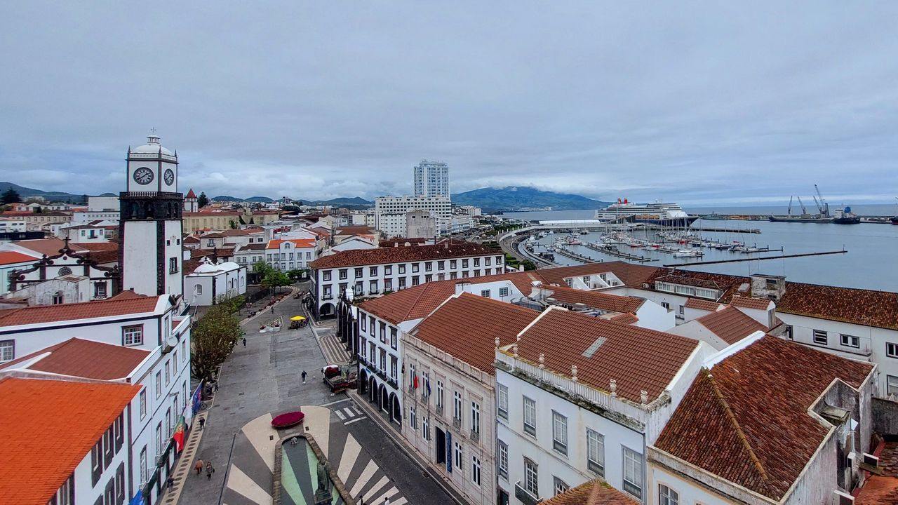 Cuatro escapadas: Ponta Delgada, las viejas cetáreas de A Guarda, los ...