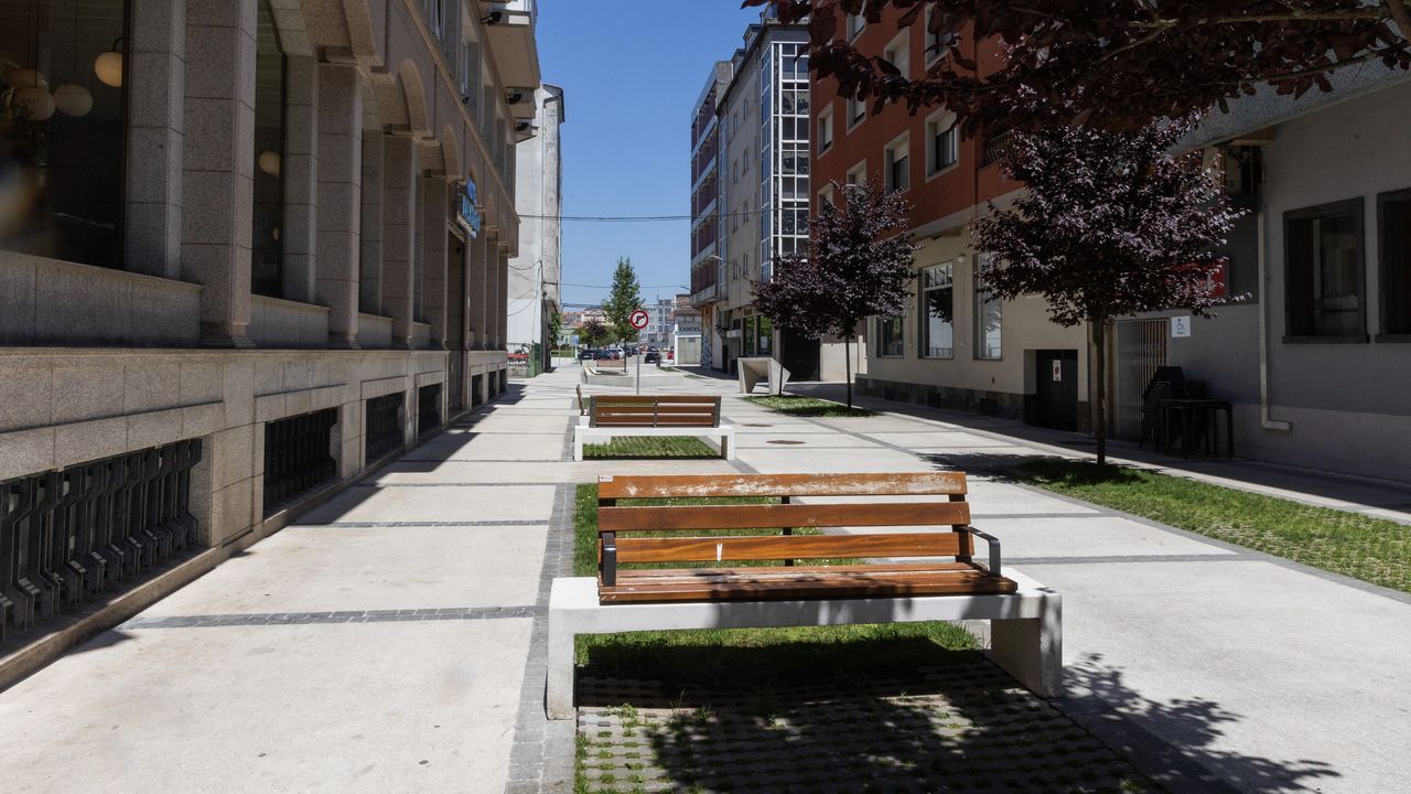 Un pub de Carballo se enfrenta a una multa de hasta 15.025 euros por la ...