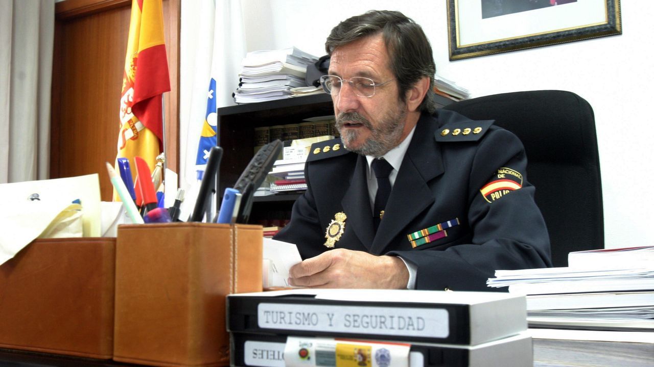 Enrique León, excomisario de la Policía Nacional: «Los narcos de hoy ...