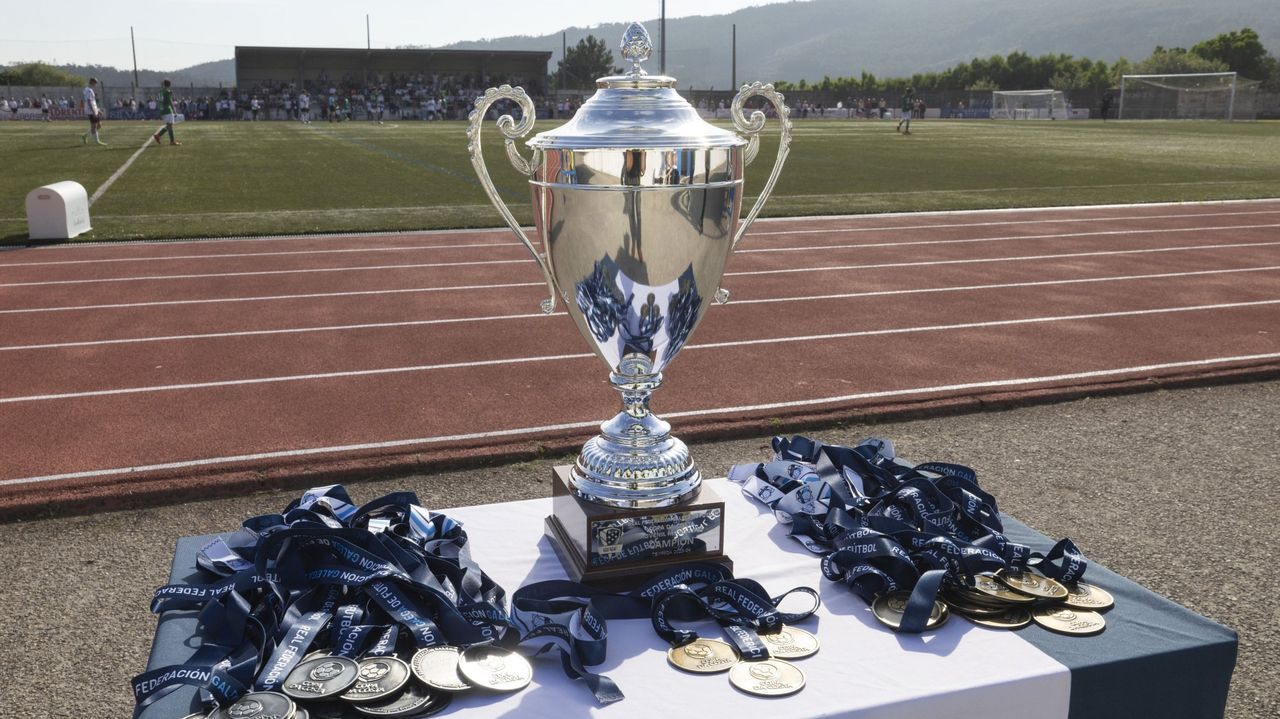 O Pinguel acoge el domingo la final de la Copa da Costa de veteranos