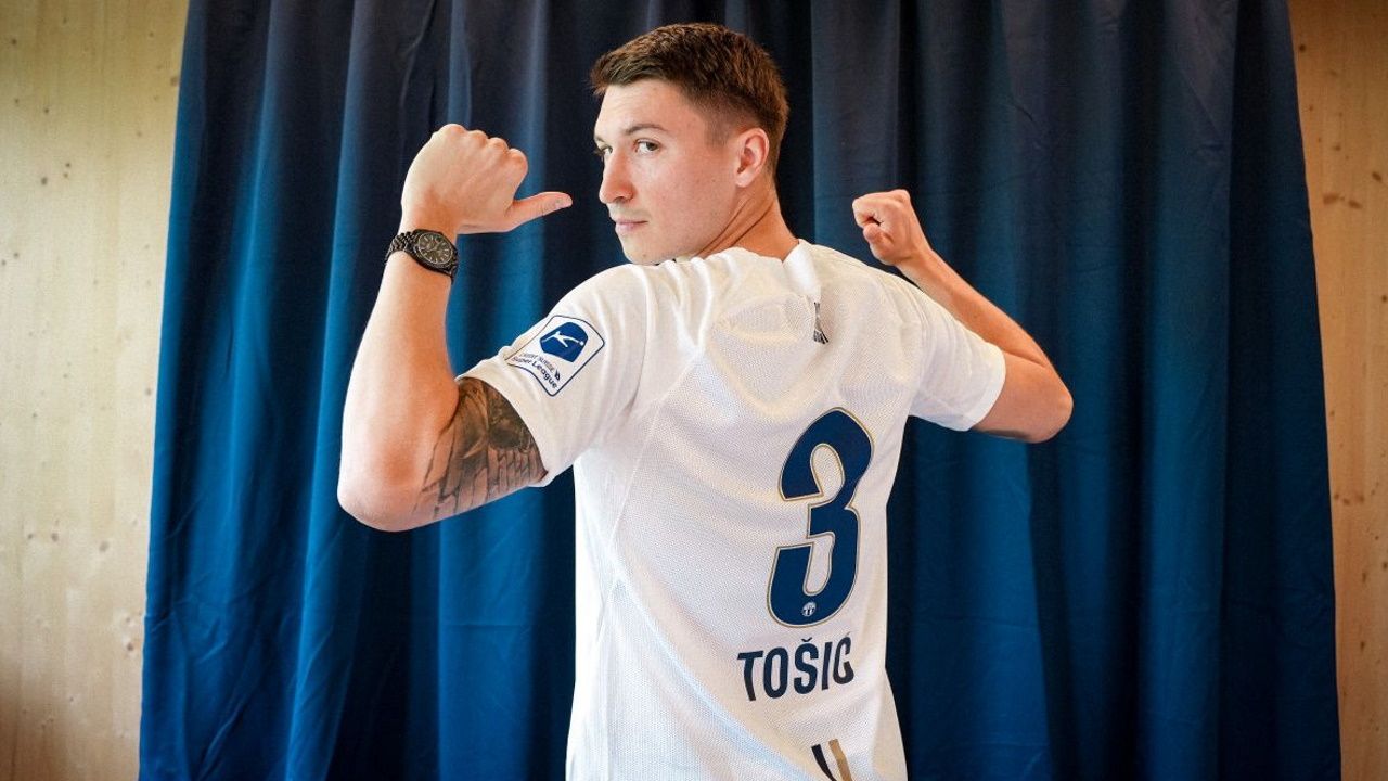 El Deportivo cierra su plantilla con Nemanja Tosic