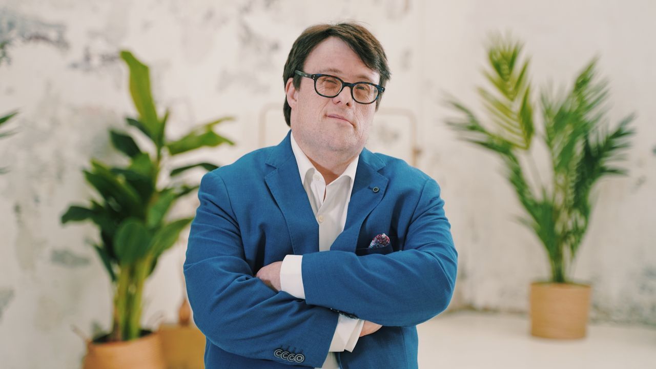 Pablo Pineda, primer graduado down de Europa y actor: «Me gustaría tener novia, pero la sociedad ...