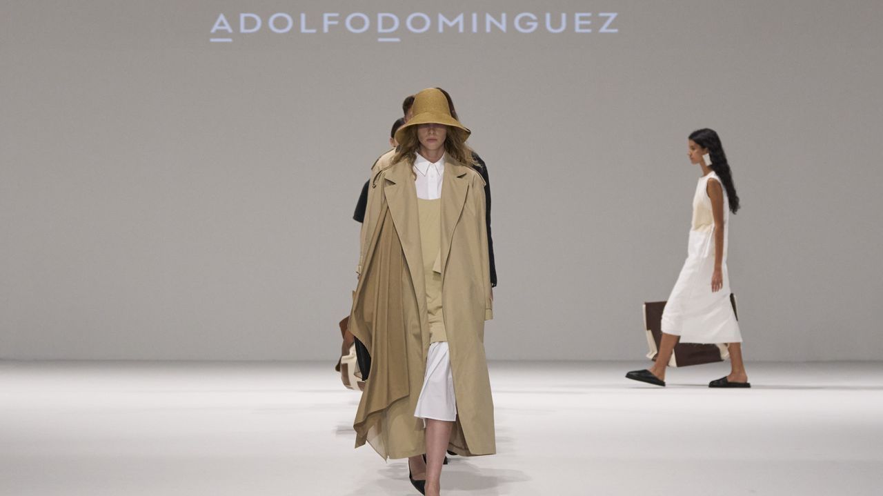 La firma ourensana Adolfo Domínguez presenta su nueva colección en Dubai