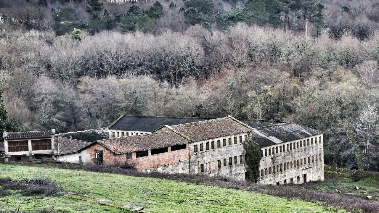 Un proyecto hostelero quiere sacar de la ruina una vieja fábrica de ...