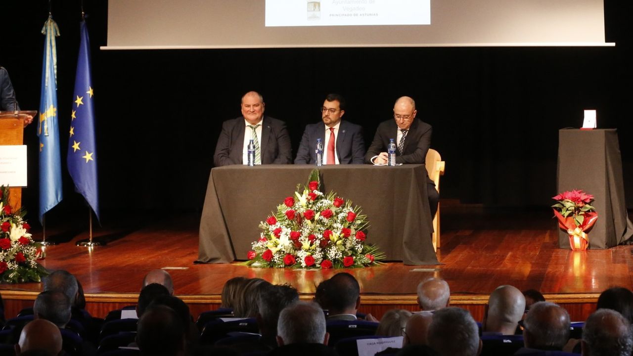 Luis Felipe Fernández, Hijo Adoptivo de Vegadeo: «La educación es la ...