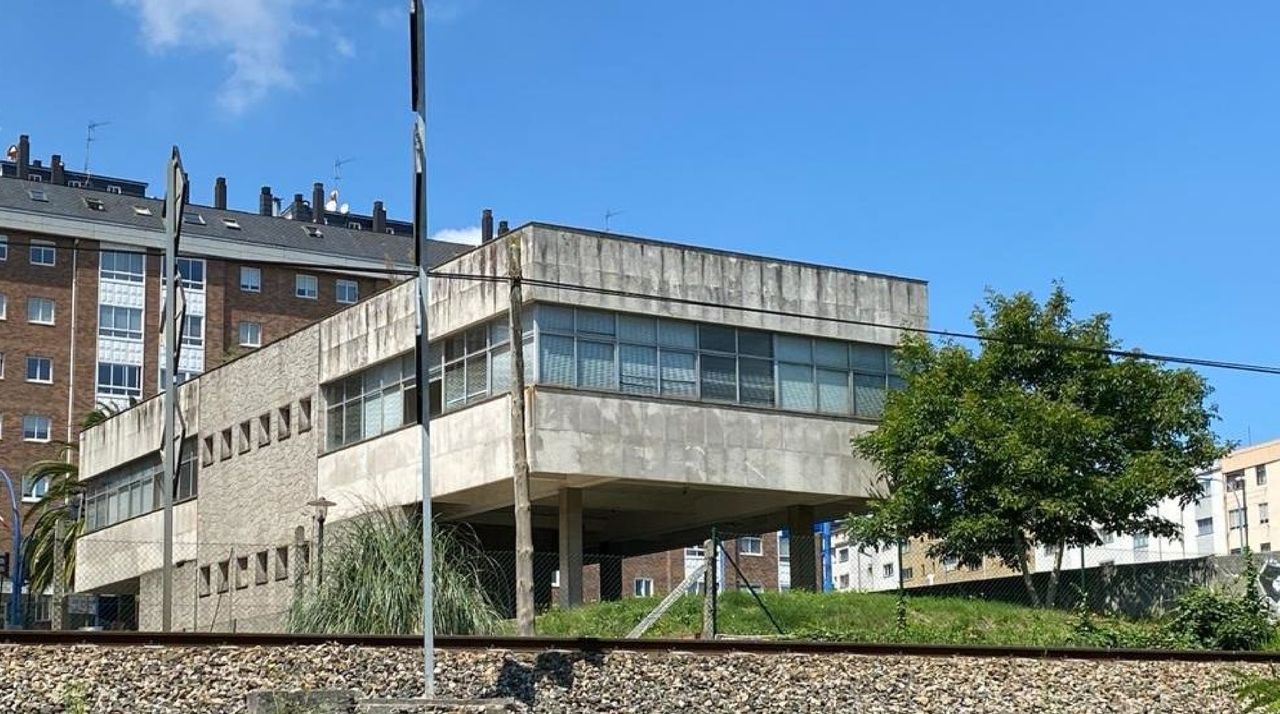 El antiguo edificio Pirelli de Culleredo se transformará en un apartotel