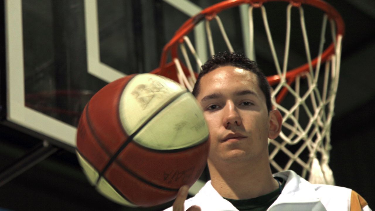 Denís Pombar, entrenador ayudante del Tizona: «Nos volvíamos locos para ...