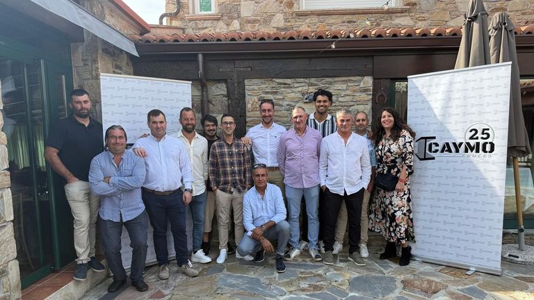 Fiesta de 25 aniversario de Caymo, de Vila de Cruces