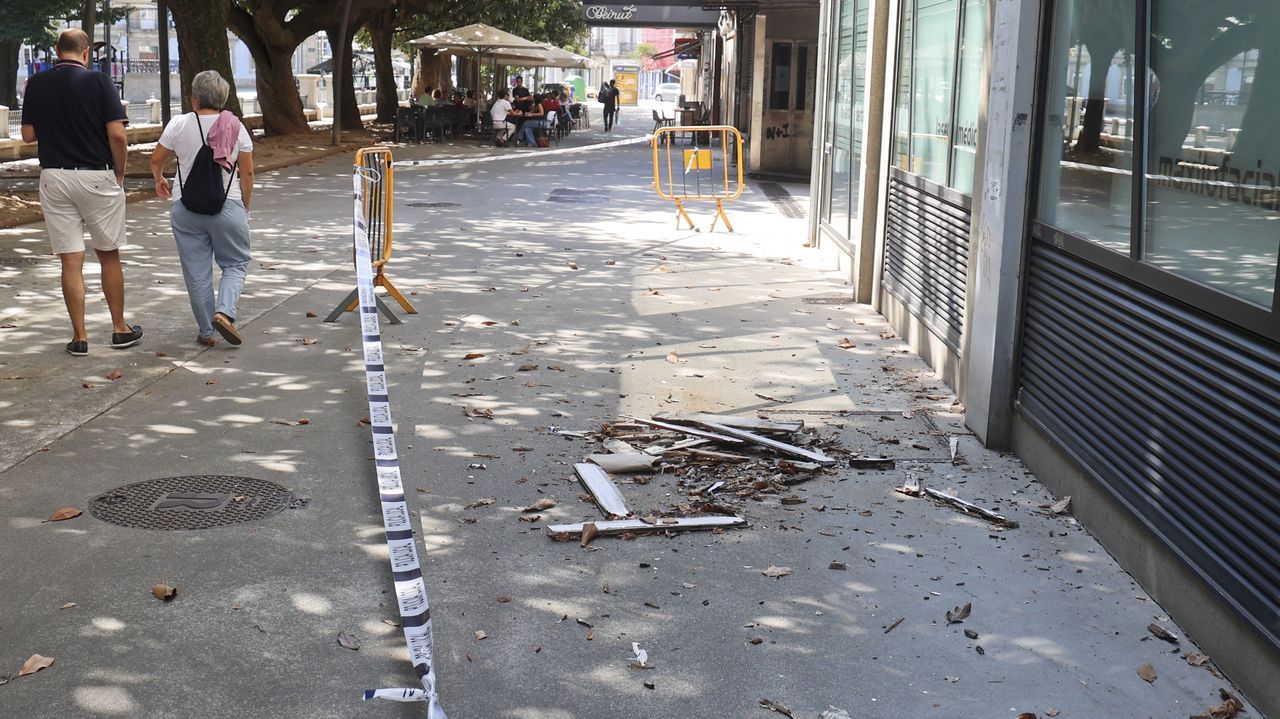 Cinco días madera tirada y vallada en el Cantón