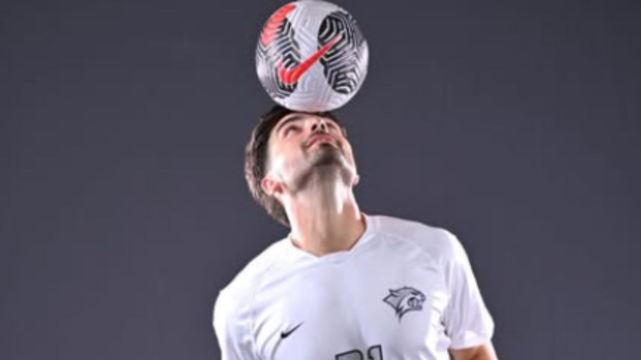 Aaron Williams debuta con el Sporting Atlético tras ser fichado desde ...