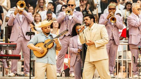 Bad Bunny pone a Madrid a perrear en su primer concierto