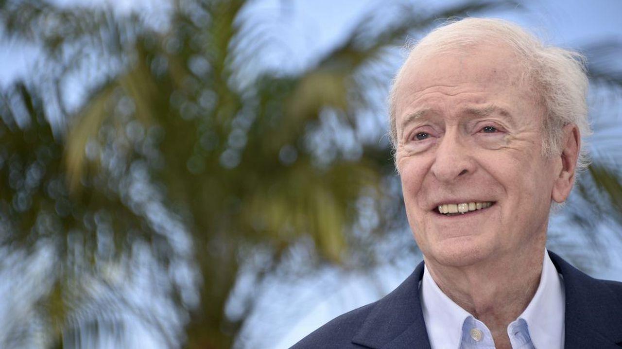 Una IA clona la voz de Michael Caine para un audiolibro de «La Odisea ...