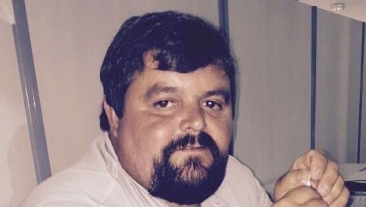 José Manuel Insua, el malpicán de 49 años que está intubado y sedado en ...