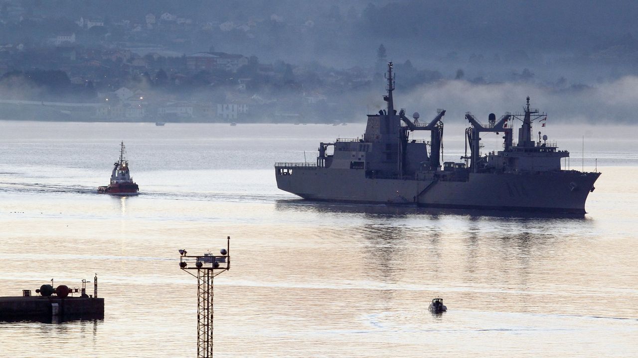 La Armada activa más buques con base en Ferrol para operar con la OTAN