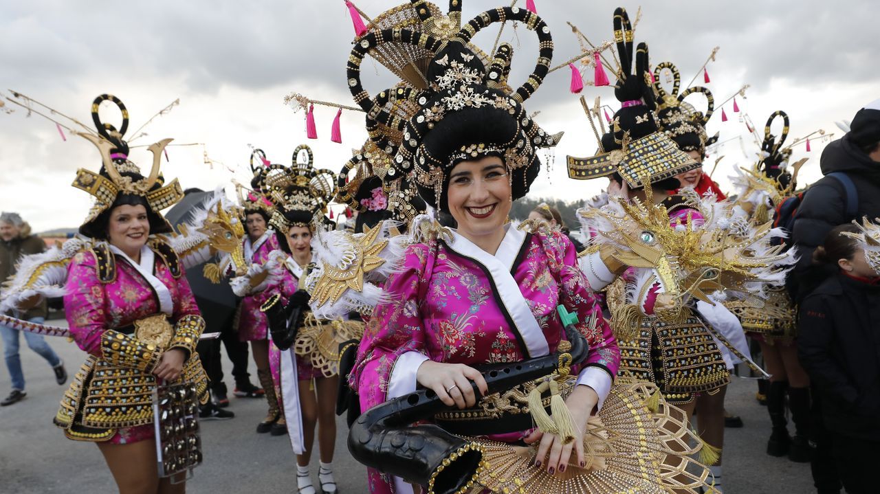 Todos los premios y las mejores imágenes del multitudinario desfile de ...
