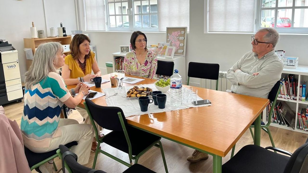 Visita al CRA Ponte da Pedra de la diputada Soledad Agra, centro escolar que ganó un premio