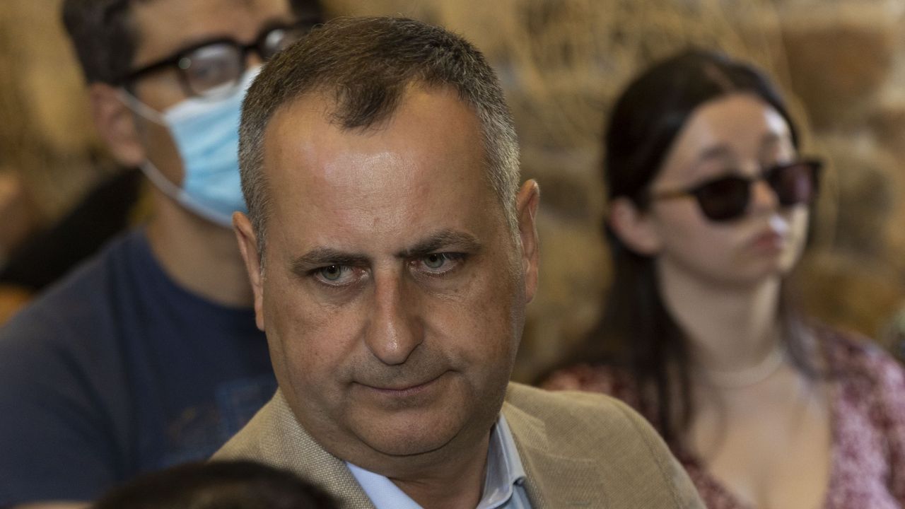 «O rexurdir das aldeas», hoy, a análisis con Juana de Vega en O Couto