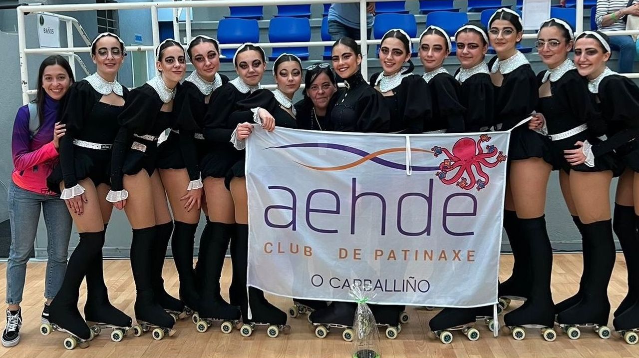 El Club Ahede protagoniza una exhibición en el asilo carballiñés