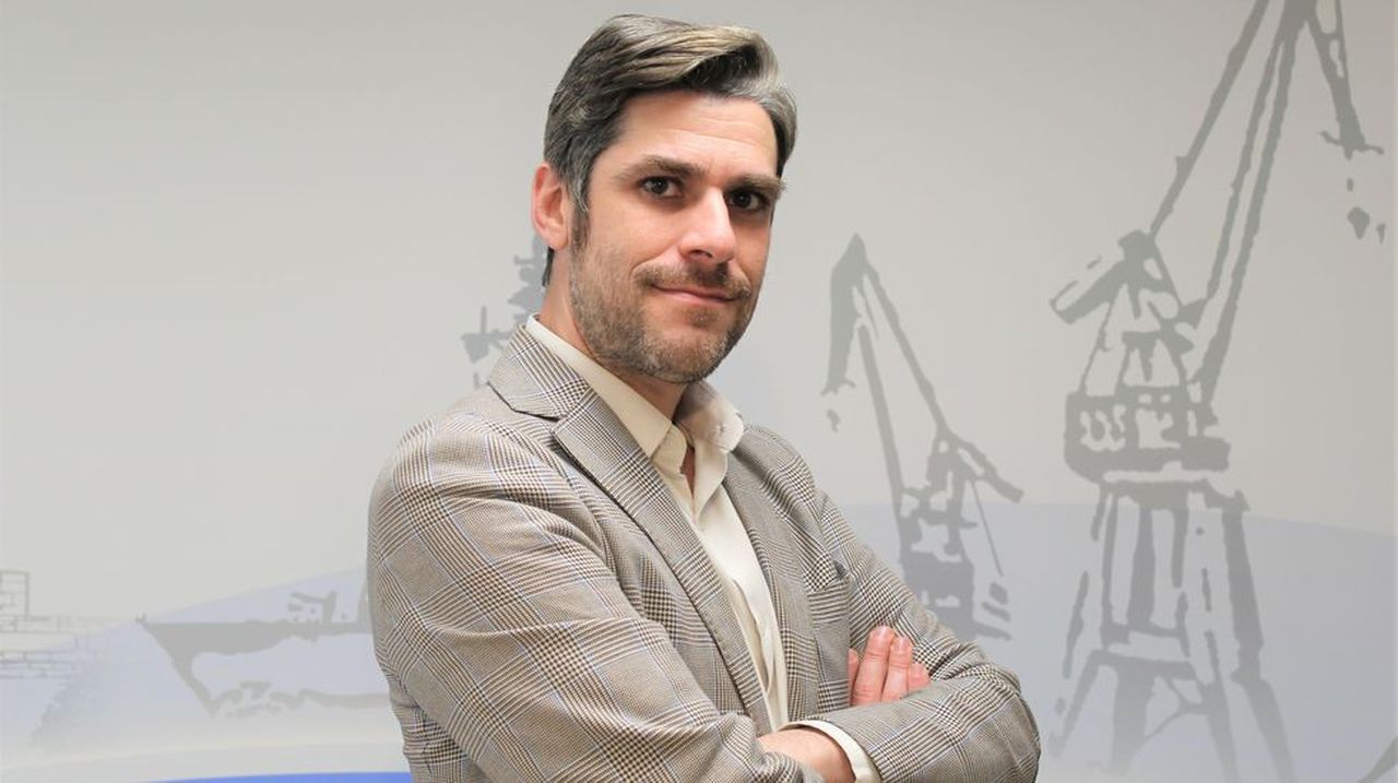 Alejandro Padilla renuncia al acta de concejal para ser jefe de gabinete de Rey Varela en Ferrol