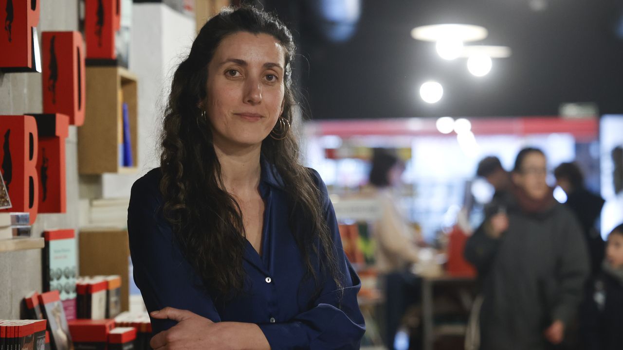 Andrea Fernández Plata: «Nunca se vuelve, se llega; el lugar del que ...