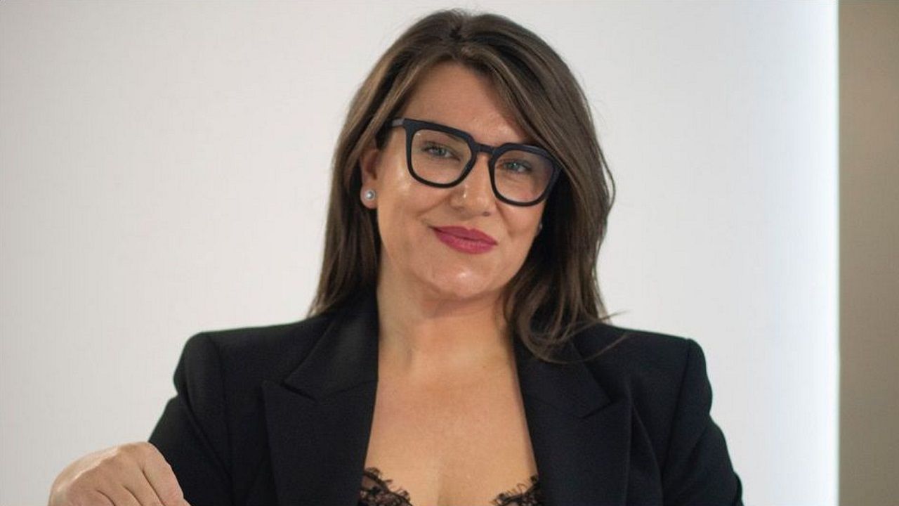 La doctora Alba Oróns inaugura su nueva clínica en Compostela dispuesta ...