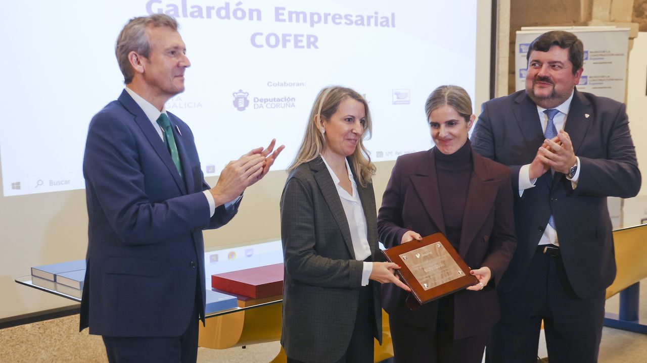 Galicia se vuelca con Megasa: «Sois los que ponéis a Ferrol en el mapa»