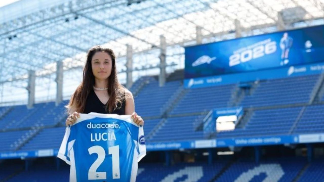 Lucía Martínez renueva una temporada más con el Dépor Abanca