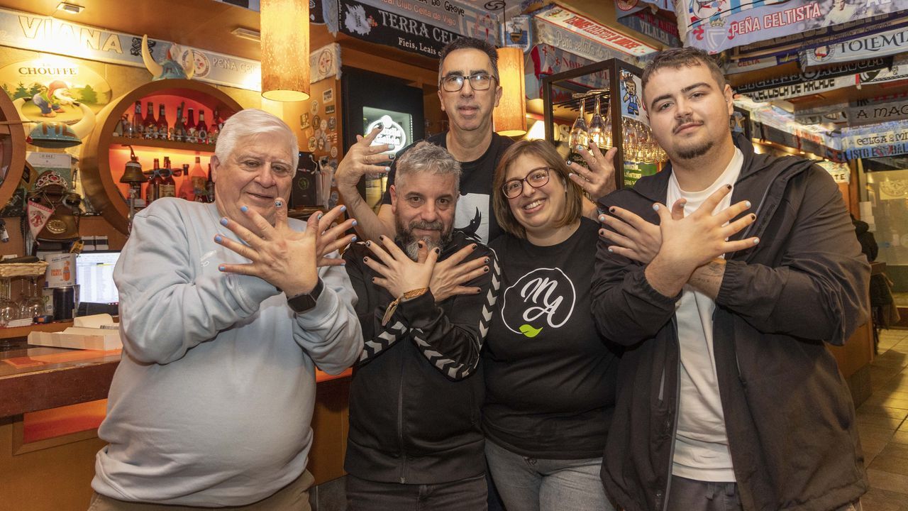 Los compostelanos se suman a pintarse las uñas en apoyo a su paisano ...