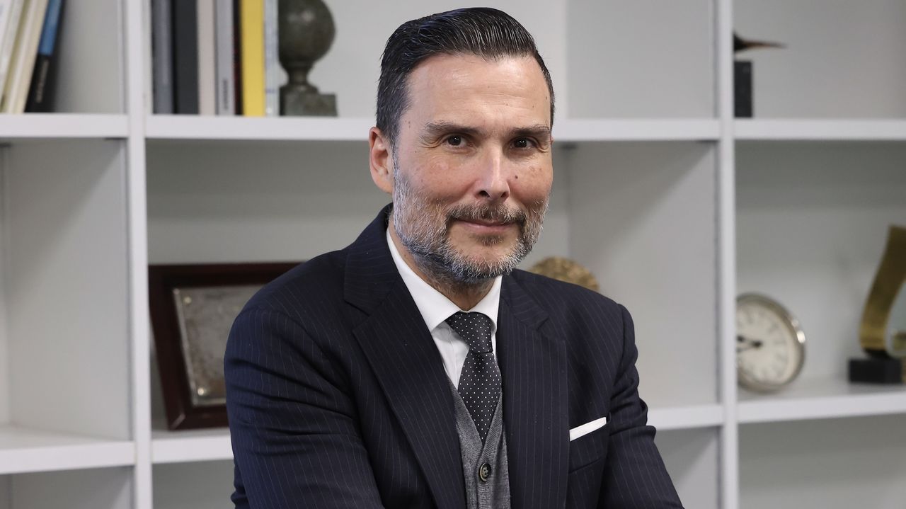 Enrique López, consejero delegado de Amper: «Queremos llevar la eólica ...