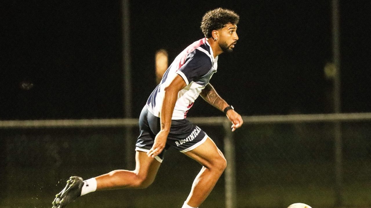 Édgar Pujol, talento sub-23 para la zaga del Racing Club Ferrol