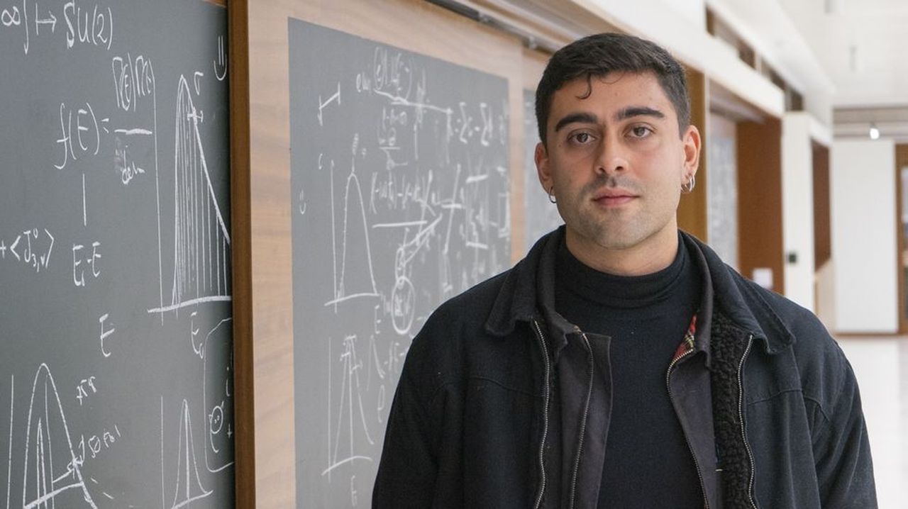 Andrés Rivas obtiene la primera residencia de arte y ciencia de la Xunta y la USC