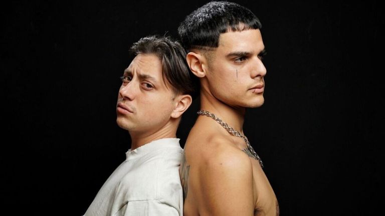 ¿Quiénes son Ca7riel & Paco Amoroso? El dúo musical de moda visita «El ...